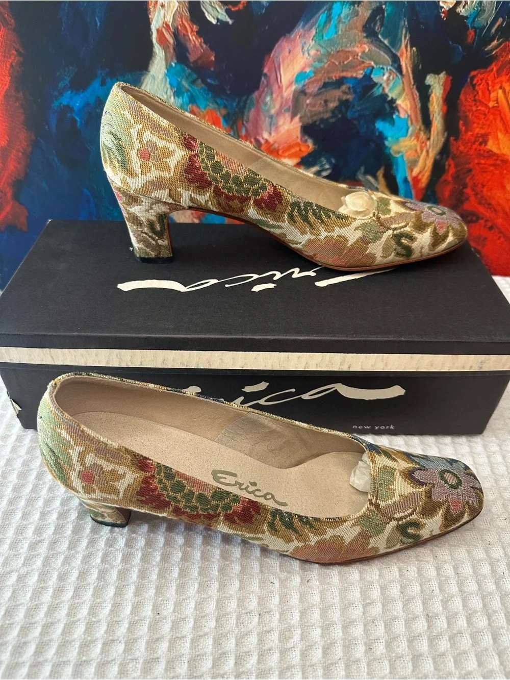 Erica New York | Shoes | No8 Vintage Erica New York Floral Tapestry ...